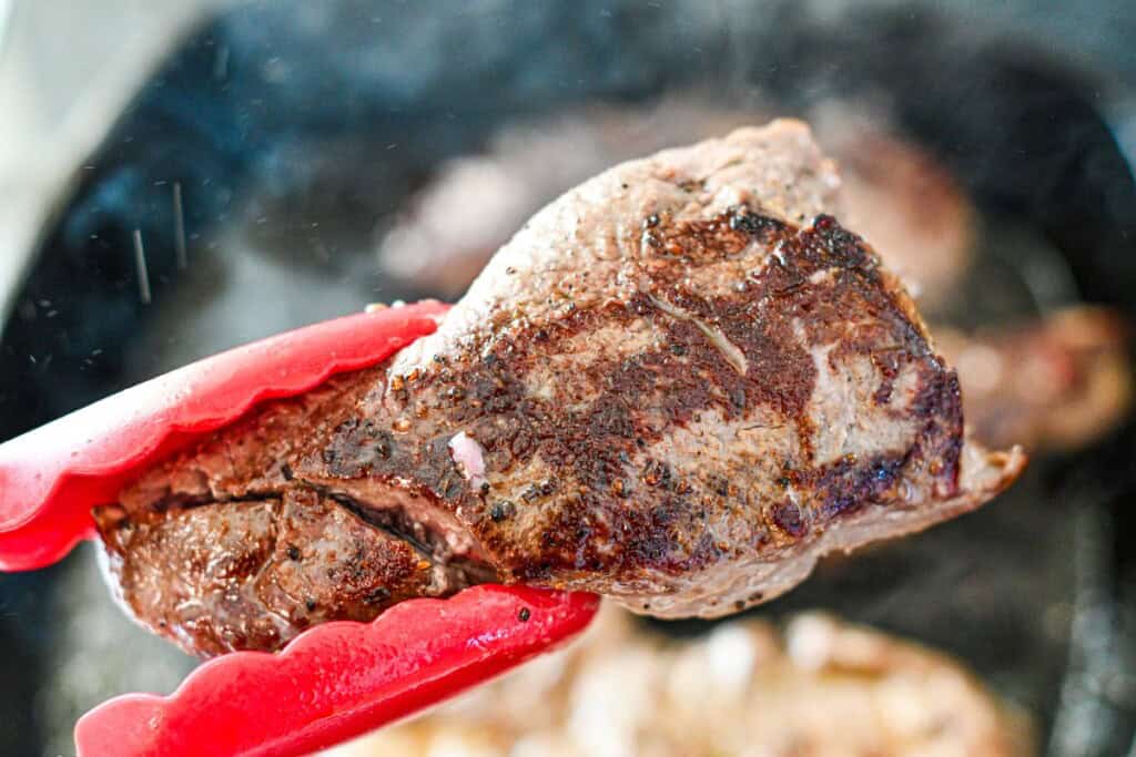 How to Cook Antelope Steak with Mushrooms - Wild Game & Fish